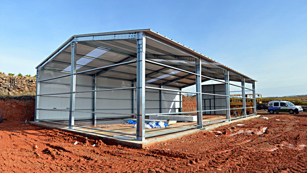 Foto: Bodega Metalica de Ingeniería Y Constructora M&g #393007 ...