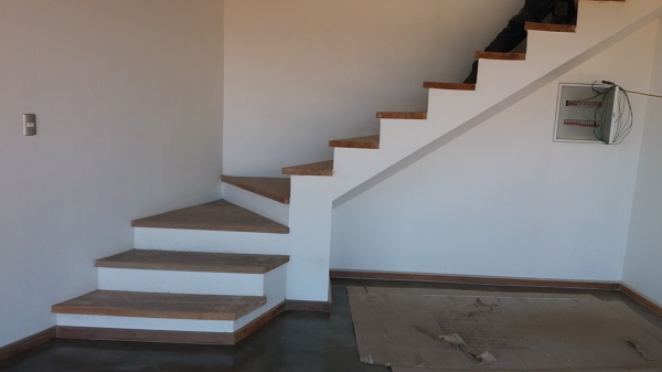 Foto: Escala de Acceos de Aipropiedades #157656 - Habitissimo