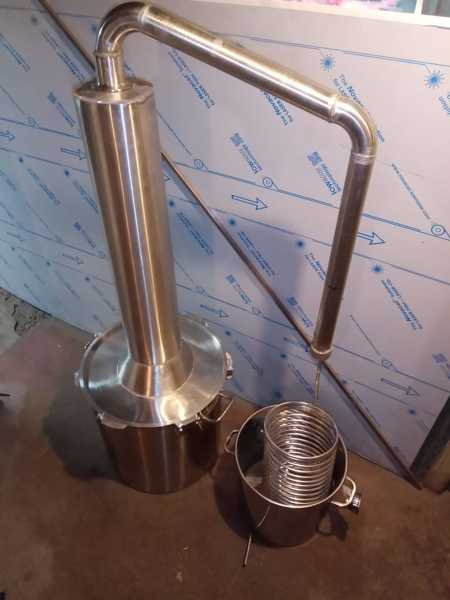 Foto: Destiladora en Acero Inoxidable de Cristalmetaljmcca Spa #503094 ...