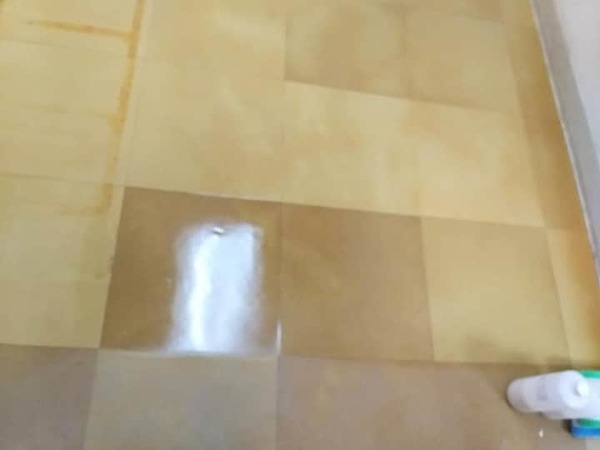 Foto: Antes y Después de Decapado de un Piso de Rodfer #489095 ...