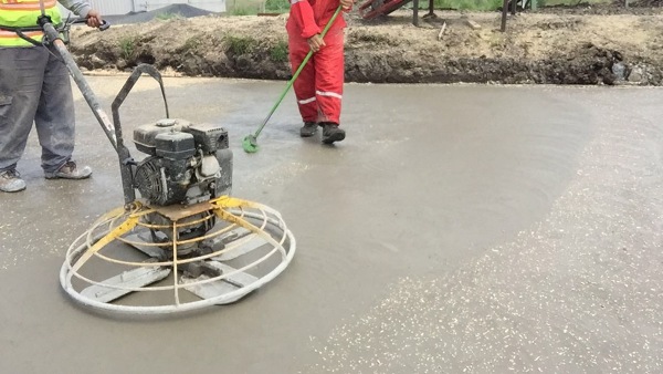 Foto: Radier de Hormigón de Maxi Ingeniería en Construcción Spa #286651 ...