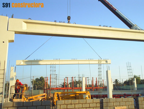 Foto: Montaje de Estructuras Pretensadas de S91 Constructora #55665 ...