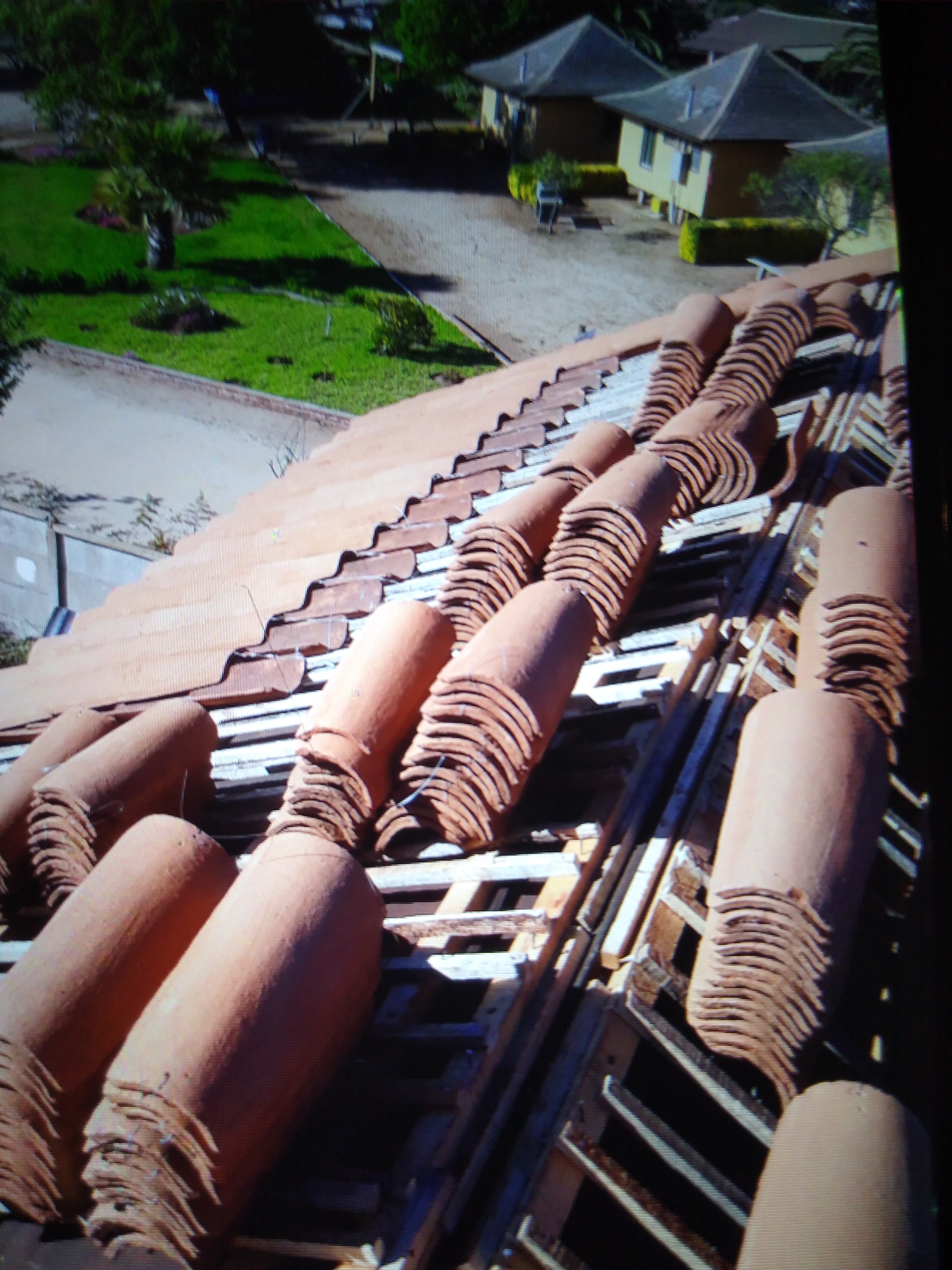 Ventas E Instalaciones De Tejas Y Reparaciones - Construcción Casa ...