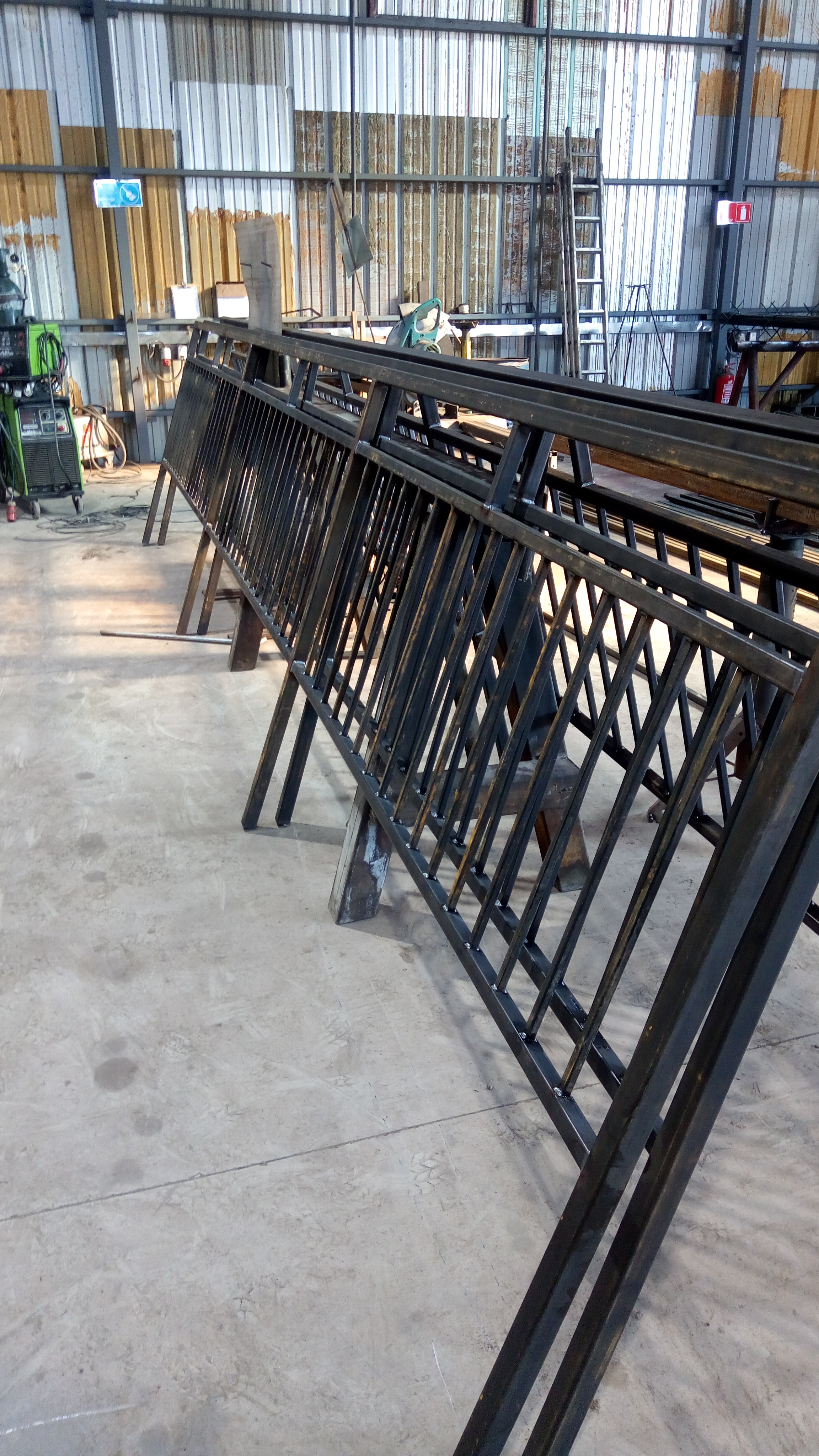 Metaling - Construcción Galpón | habitissimo