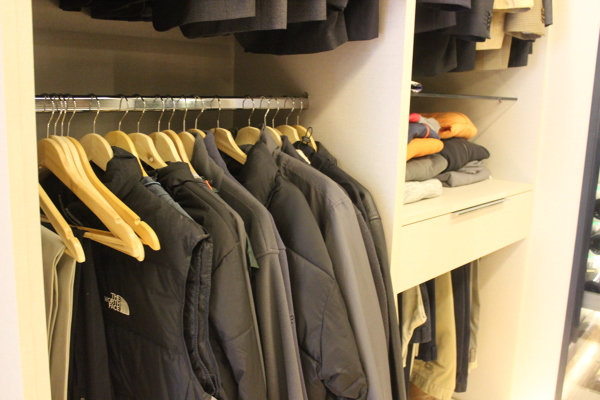 Foto: Colgador Ropa Fijo de DECARRION SPA #235023 - Habitissimo