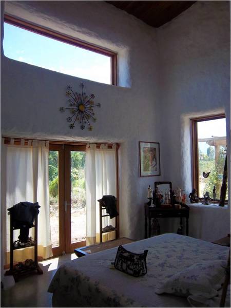 Foto: Dormitorio Principal-Casa Pirque de Broughton Asociados Limitada ...