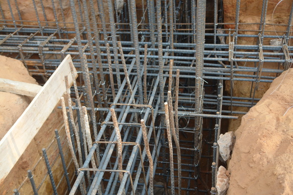 Foto: Enfierradura en Muros y Vigas de Riostra Sotano Nivel 1 de ...