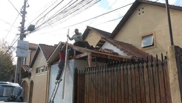 Foto: Instalacion de Frontis de Construcción y Remodelación #425040 ...