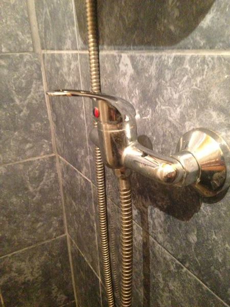 Foto: Mono Mando Ducha de Constructora Valdivia #253229 - Habitissimo