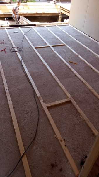 Foto: Preparacion Encintado Piso Pino Machihembrado de Sebastián ...