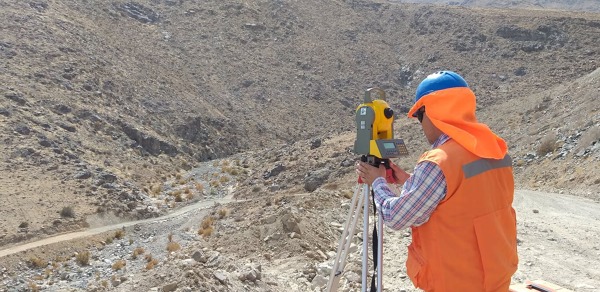 Foto: Replanteo de Eje de Calzada Vial. de Carvajaltopo #570151 ...