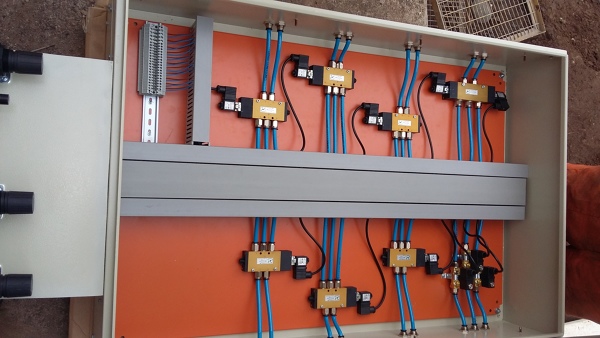 Foto: Tablero de Neumatica de Ingelecta #225448 - Habitissimo