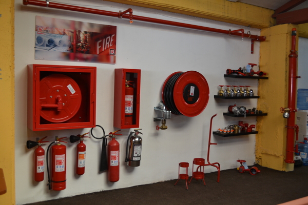 Foto: Venta de Equipos contra Incendio de Deifire Cia. Ltda. #355496 ...